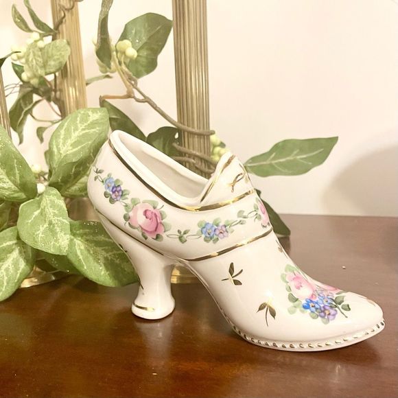 No Brand | Art | Miniature Porcelain Shoe With Gold Trim Victorian Or ...